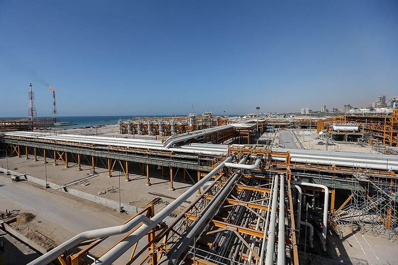 Qatar to Restart Development of the World’s Largest Natural Gas Field ...