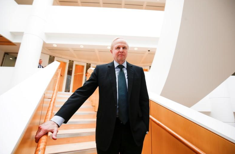 BP Chief Executive Dudley confirms plan to step down next year - Oil ...