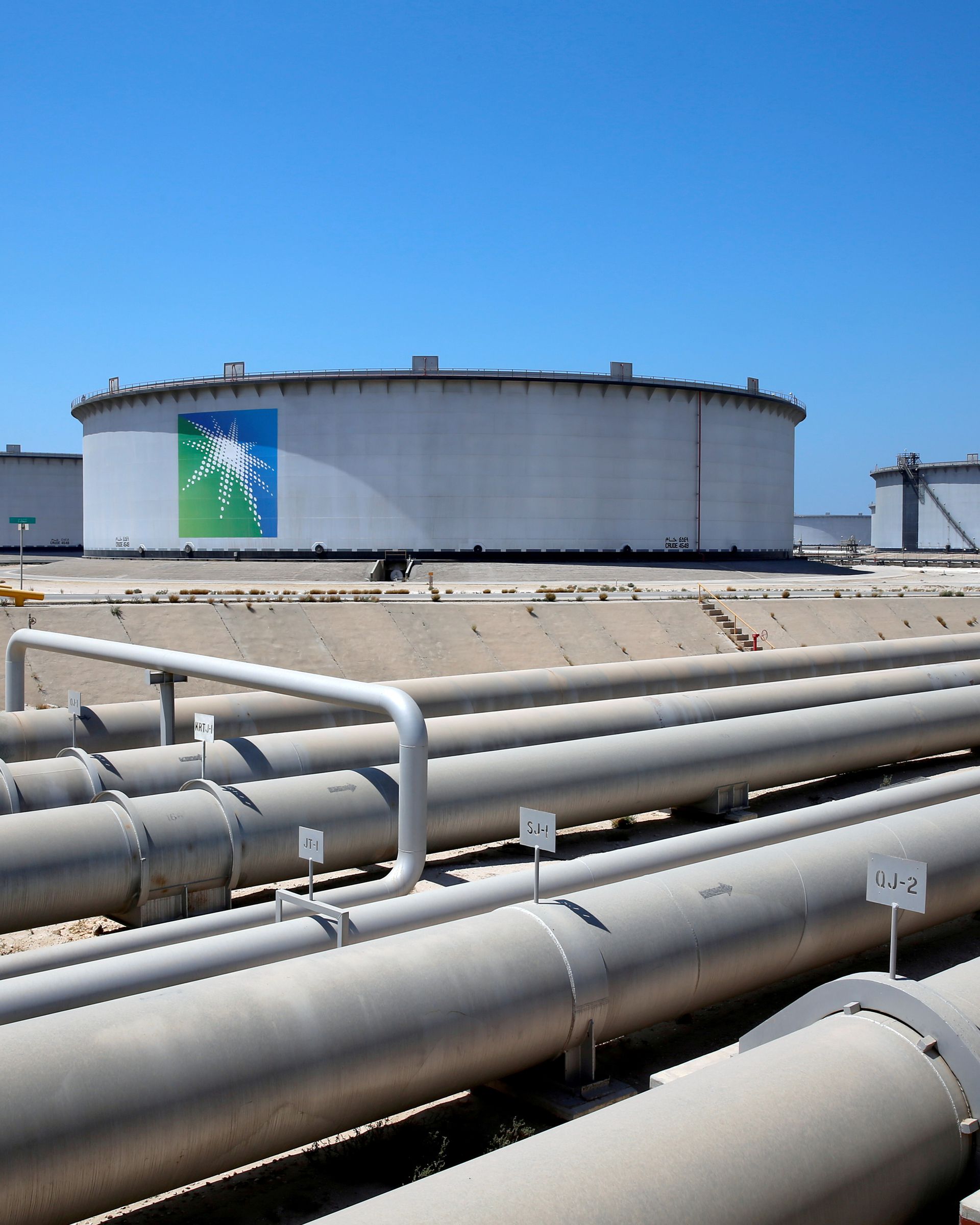 BlackRock, Saudi asset manager Hassana sign deal for Aramco’s gas ...