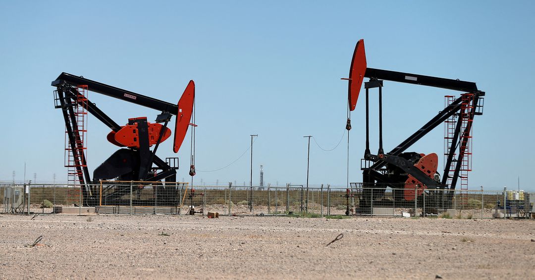 Oil falls 2% on concerns economic slowdown may dent fuel demand – Oil ...