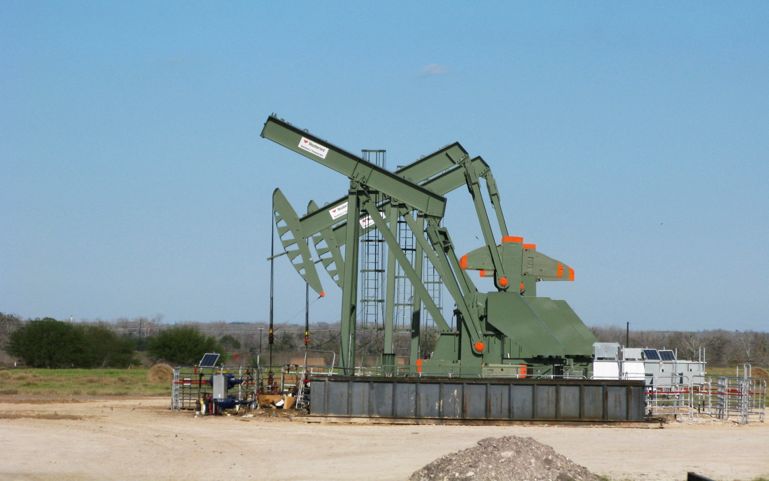 Oil production picking up in second-largest U.S. shale field - Oil ...
