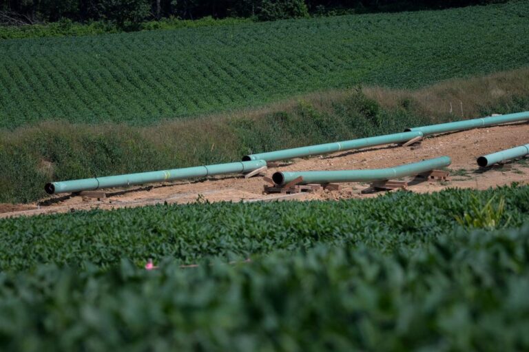 ONEOK and Magellan merger to create $60-billion pipeline giant – Oil ...